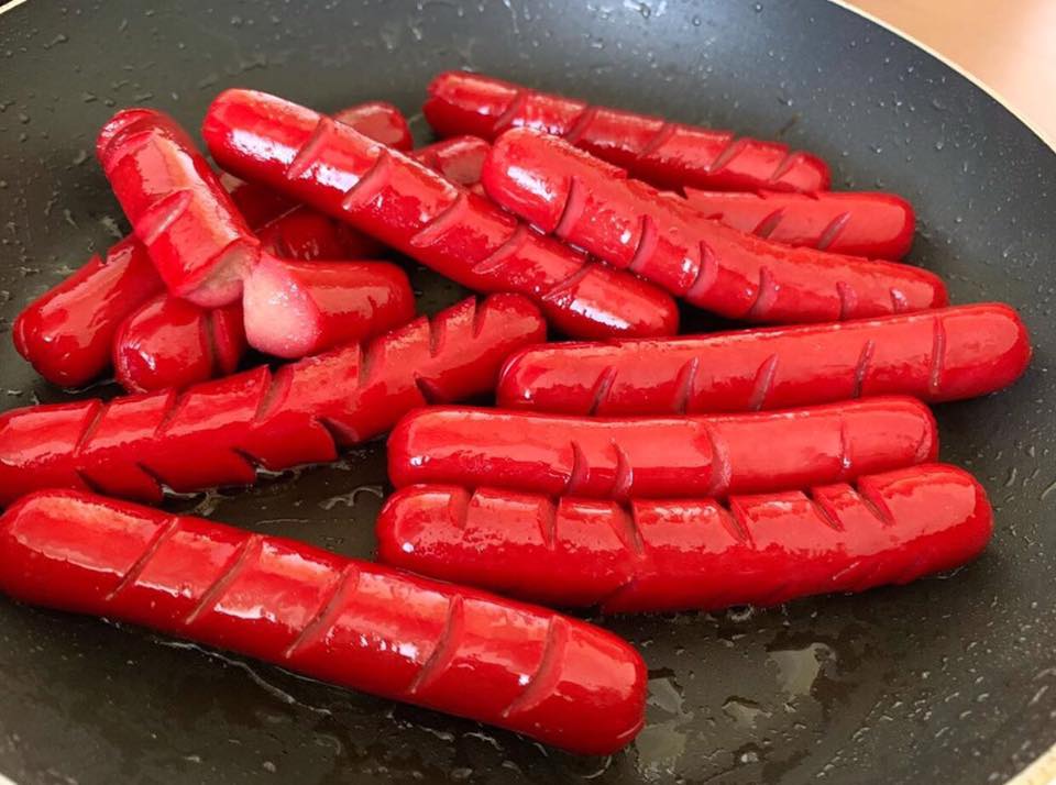 how to cook tender juicy hotdog